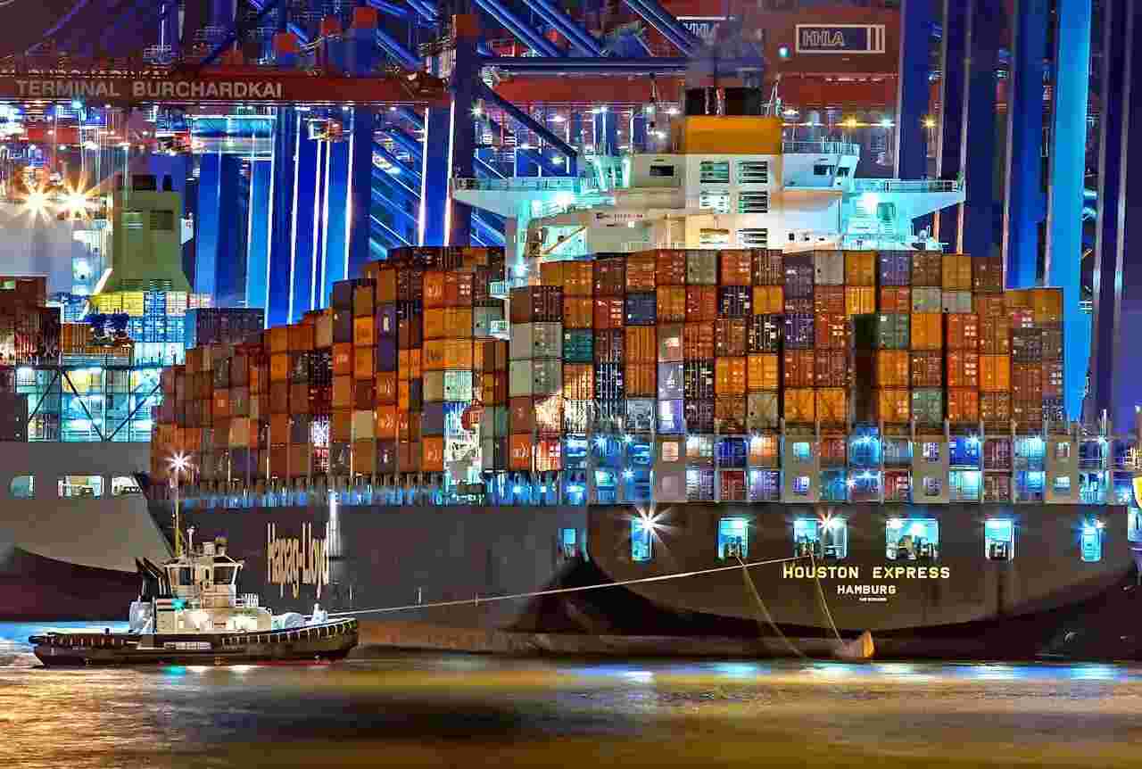 What are the Major Imports and Exports in Panama?